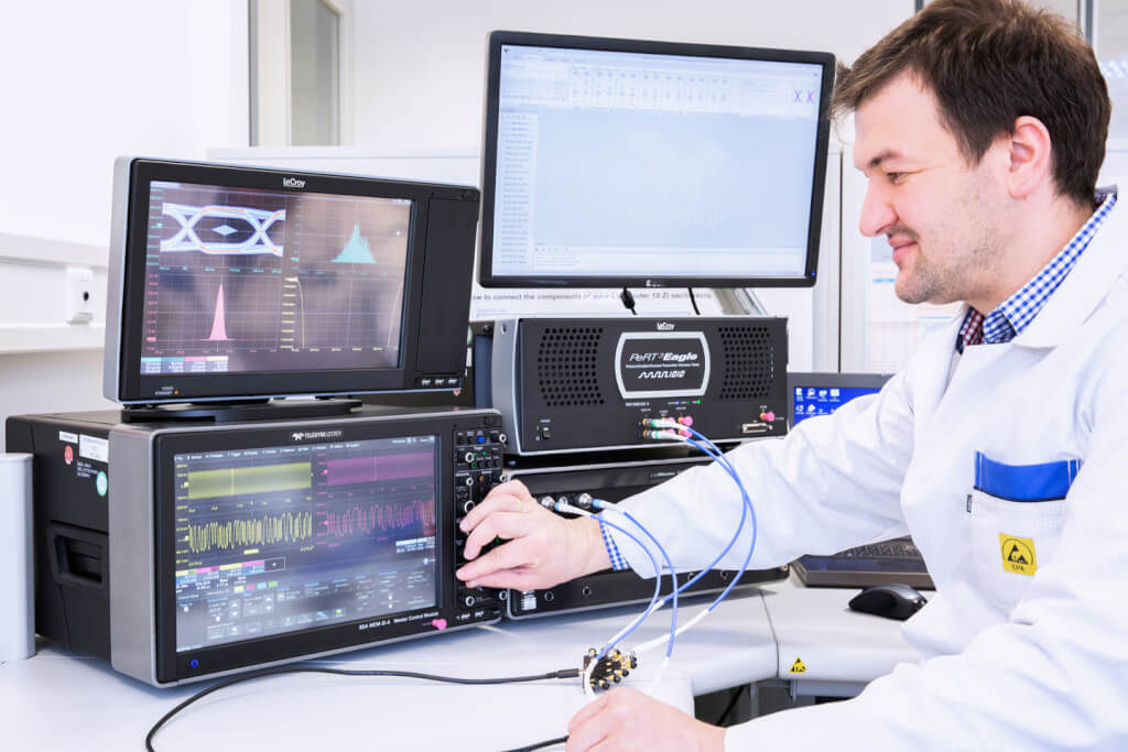 Unsere Geschichte-MD ELEKTRONIK Waldkraiburg